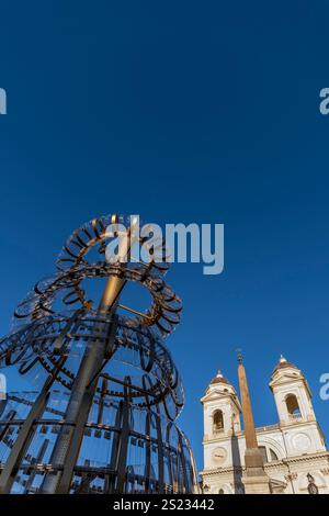 A view of the Christmas tree on Piazza Venezia from above the Altar of ...