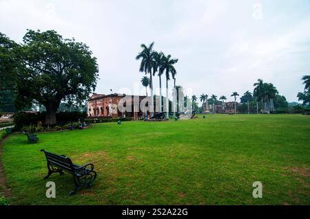 The historical residency complex in Lucknow, India Stock Photo - Alamy