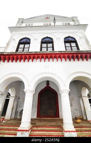 Gate to the Raj Sadan complex in Ayodhya, Uttar Pradesh, India Stock ...