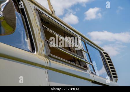 1973 Bay window VW camper van Stock Photo - Alamy