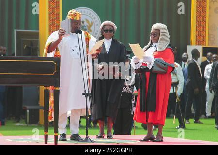 Ghana's President-elect John Dramani Mahama, takes the oath of office ...