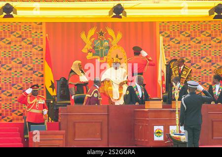 Ghana's President-elect John Dramani Mahama, takes the oath of office ...