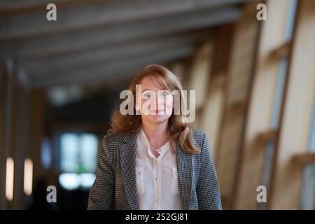 Edinburgh Scotland, UK 07 January 2023. Emergency services attend an ...