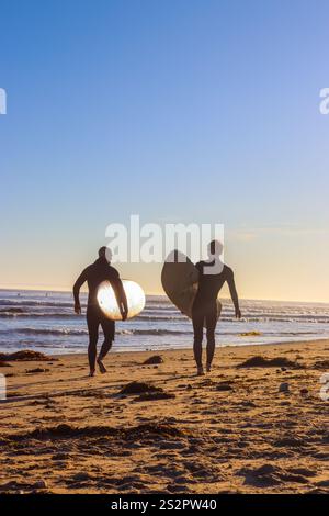Scenes from the iconic Santa Barbara beach Stock Photo - Alamy