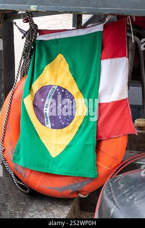 The people and their vessel at Amazonas River. Leticia to Puerto Nariño ...