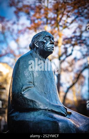 Berlin Pankow OT Prenzlauer Berg Straßenszene Erich-Weinert-Straße - 20 ...