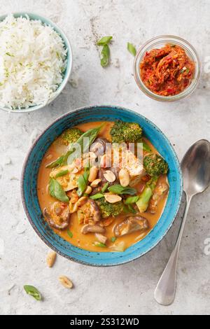 Thai Yellow Curry with Shiitake Mushrooms Stock Photo - Alamy