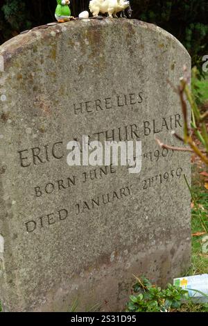 Sutton Courtney, Oxford. September 3rd 2024 The chest tomb of Earl ...