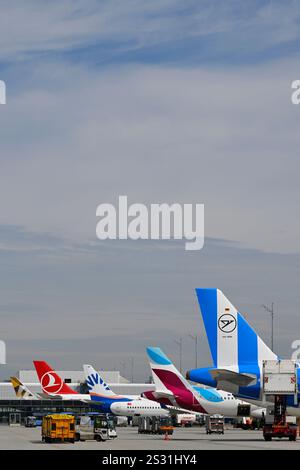 Line Up, Tail Unit, Terminal 2, Lufthansa, Air Dolomiti, United ...