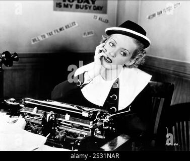 FRONT PAGE WOMAN, Bette Davis, 1935 Stock Photo - Alamy