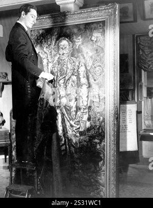 HURD HATFIELD, THE PICTURE OF DORIAN GRAY, 1945 Stock Photo - Alamy