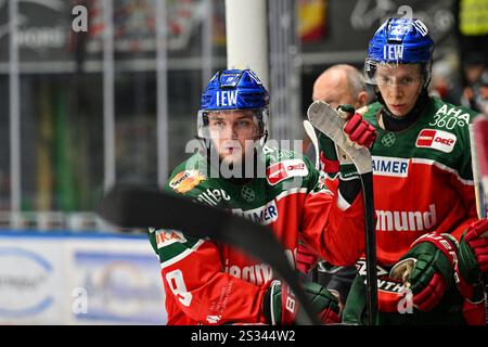 im Bild ein enttaeuschter Jan BUERGER (VfL Wolfsburg 2) nach der ...