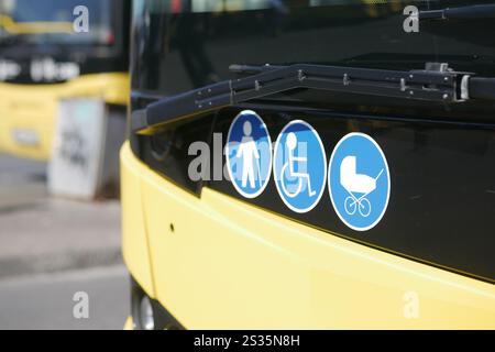 Enhancing accessibility with yellow checkerboard symbols for public ...