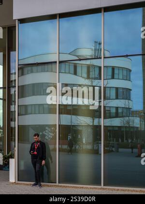 Learning Hub and Creative Hub of the University of Northampton (UON ...