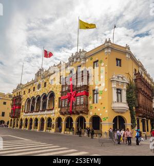 Lima Main Square in Christmas season - Peru Stock Photo - Alamy
