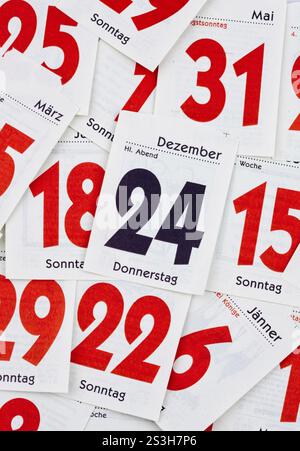 daily calendar sheets Stock Photo - Alamy