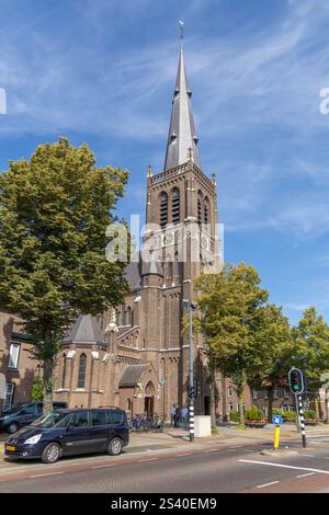 Helmond, the Netherlands. 29 June 2024. Helmond city welcome sign along ...
