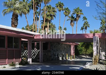 Midcentury modernism architecture in Palm Springs, California, USA ...