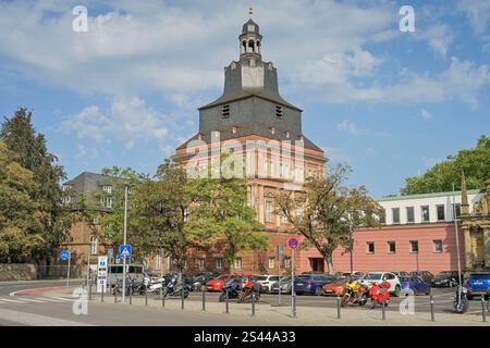 Roter Turm, Konstantinplatz, Altstadt, Trier, Rheinland-Pfalz ...