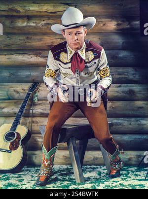 Roy Rogers (born Leonard Franklin Slye, November 5, 1911 ñ July 6, 1998 ...
