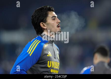 Pascal Struijk of Leeds United in the pregame warmup session during the ...