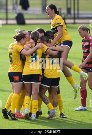 Rooty Hills, Australia. 12th Jan, 2025. Bianca Rose Galic (L) of ...