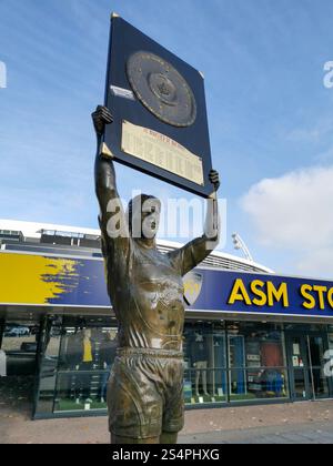 CLERMONT-FERRAND. MARCEL MICHELIN STADIUM. STATUE OF AURELIEN ROUGERIE ...