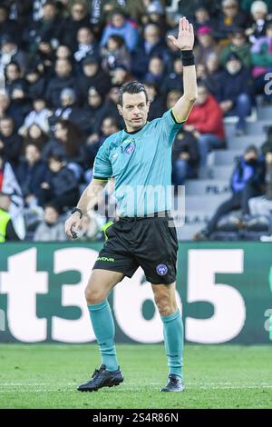 La Spezia, Italy. 12th Jan, 2025. Nicolo' Fortini (Juve Stabia) fights ...