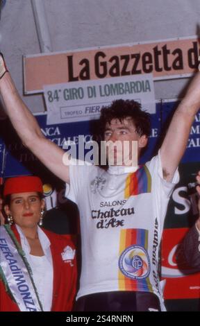 Italian road bicycle racer Gianni Bugno, 1990s Stock Photo - Alamy