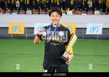 Tokyo, Japan. 13th Jan, 2025. Waseda University rugby team captain ...