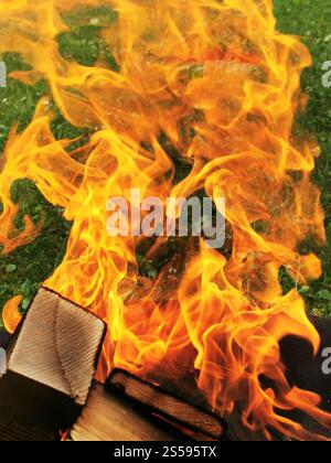 nice fire texture as very easy background Stock Photo - Alamy