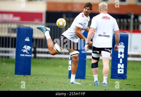 Eben Etzebeth of the Hollywoodbets Sharks during the Hollywoodbets ...