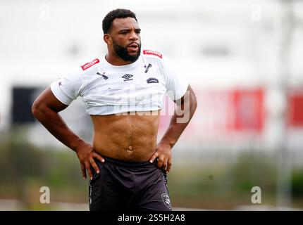 Vincent Tshituka of the Hollywoodbets Sharks during the Hollywoodbets ...