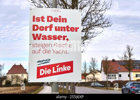 Wahlplakat der Partei Die Linke im Bundestagswahlkampf 2025 15.01.25 ...