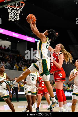 Baylor guard Bella Fontleroy (22) looks to shoot over TCU's Hailey Van ...
