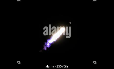 SpaceX Falcon 9 HAKUTO-R Launch Stock Photo - Alamy