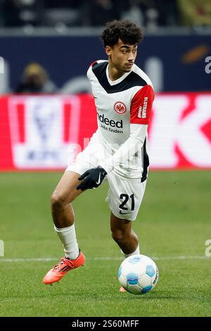 Nathaniel Brown (Eintracht Frankfurt, 21) UEFA Europa League: Ajax ...