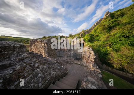 Gun tower at the foot of Break-y-Neck Steps, White Wall, Berwick Castle ...