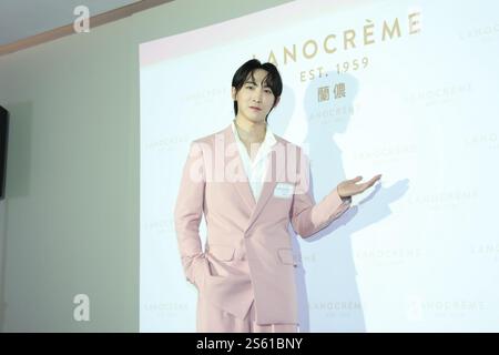 TAIPEI, CHINA - JANUARY 9, 2025 - Taiwanese singer OSN Gao practices ...