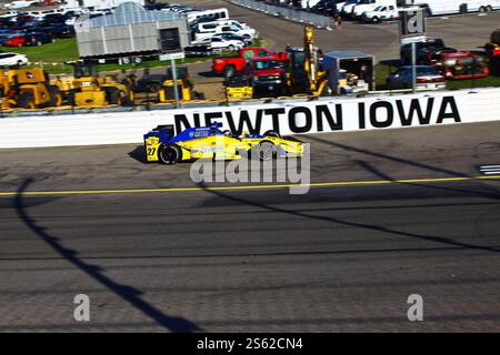 Indy race car drivers Marco, left, and father Michael Andretti sign ...