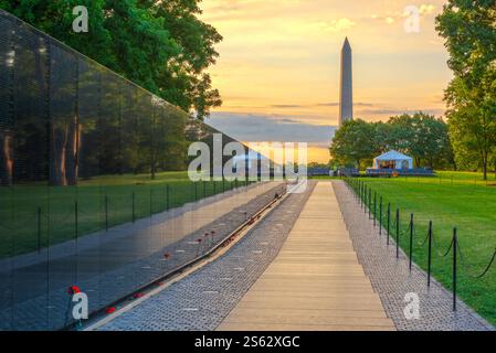 WASHINGTON, D.C. - JUNE 18: View of the Eight-foot-tall 'Dictator ...