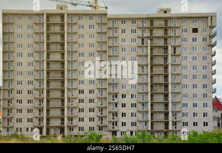 Textured pattern of a russian whitestone residential house building ...