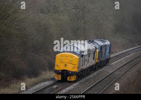 Class 37 Diesel Locomotives Stock Photo - Alamy