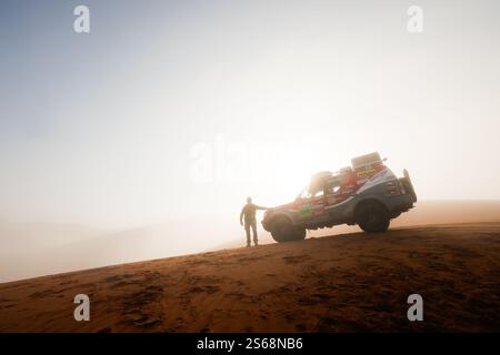 Edo Bauer, photographer during the Stage 11 of the Dakar 2025 on ...