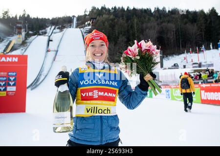 Katharina Schmid (Deutschland) jubelt ueber den Sieg, AUT, FIS ...