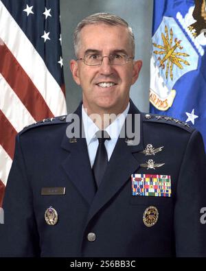 Gen John E. Hyten (2 Stock Photo - Alamy