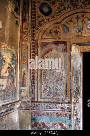 This fresco from the Haveli of Maharani Datar Kaur depicts Guru Nanak ...
