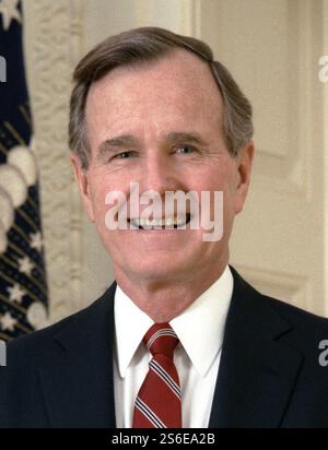 George H. W. Bush presidential portrait (cropped 4 Stock Photo - Alamy