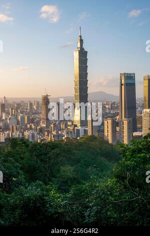 Taipei 101 is one of the many buildings that are perfectly visible in ...