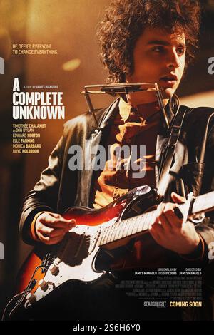 A COMPLETE UNKNOWN, Timothee Chalamet as Bob Dylan, 2024. © Searchlight ...
